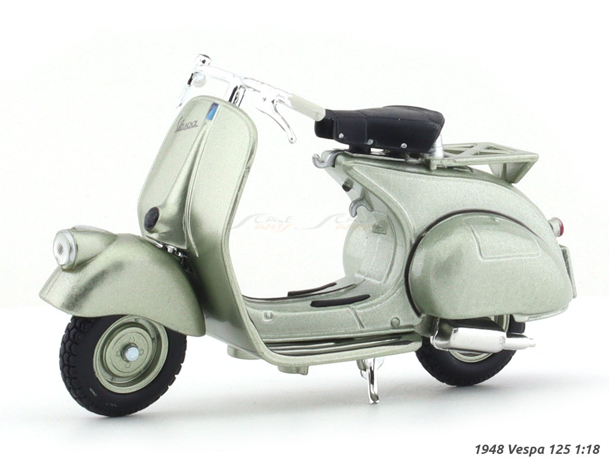 1948 Vespa 125 1:18 diecast scale model scooter bike collectible ...