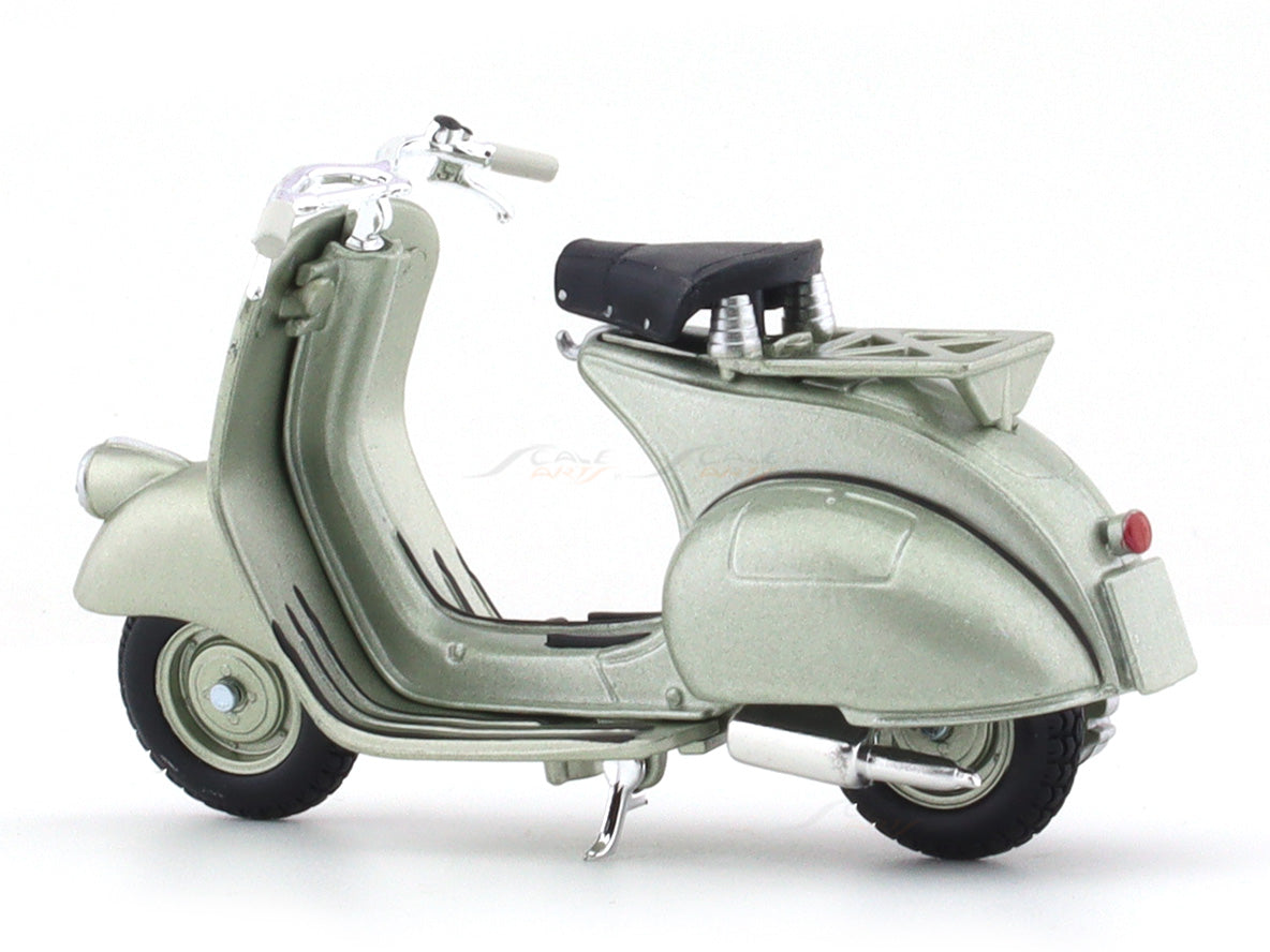 1948 Vespa 125 1:18 diecast scale model scooter bike collectible ...