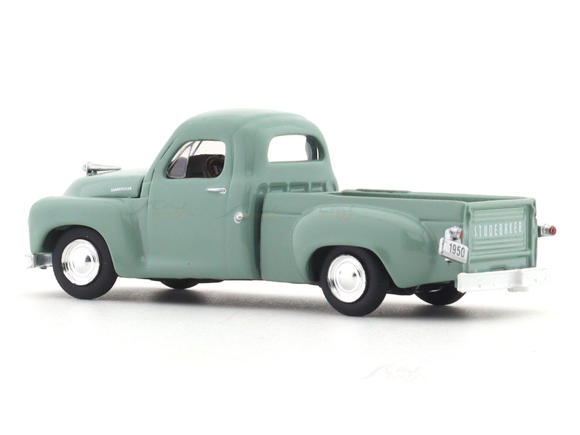 1950 Studebaker 2R Truck green 1:64 M2 Machines licensed diecast scale ...