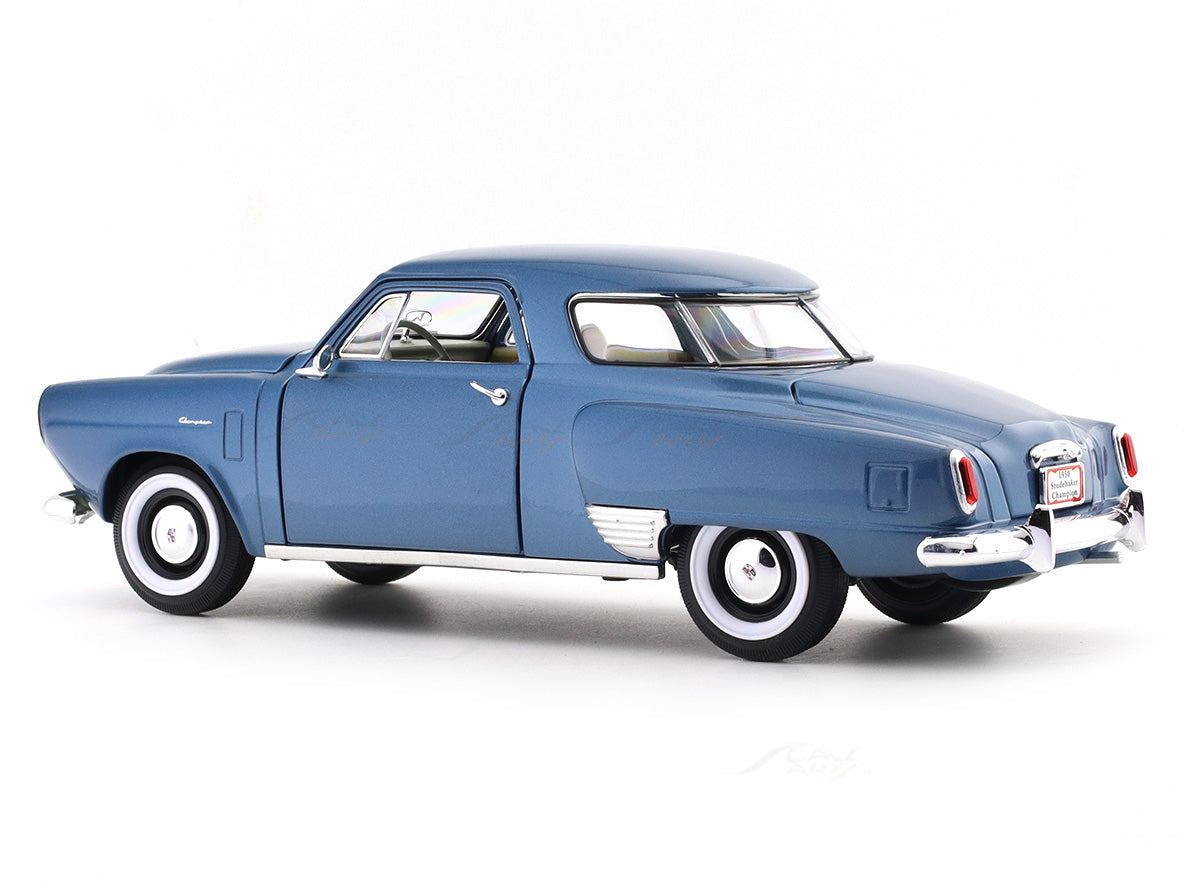 1950 Studebaker Champion blue 1:18 Road Signature diecast Scale Model ...