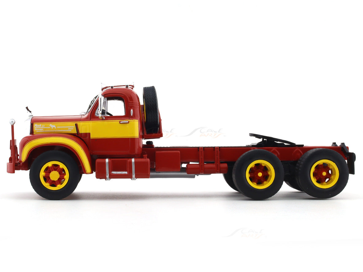 1953 Mack B61 red 1:43 IXO diecast scale model truck collectible ...