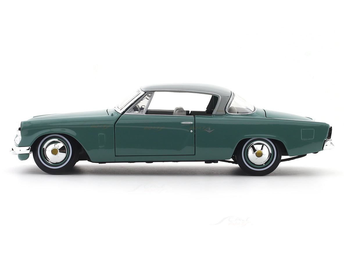 1953 Studebaker Starliner green 1:18 Maisto licensed diecast scale ...