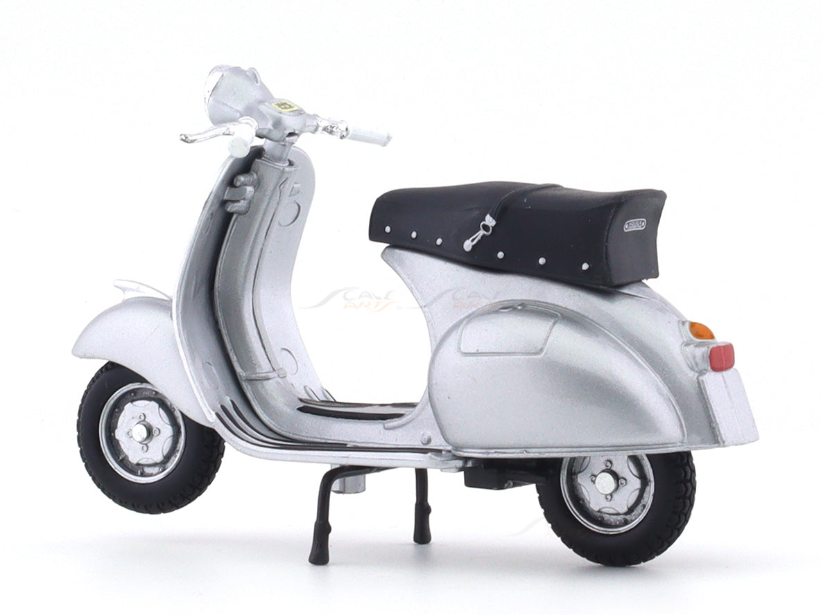Mini Moped Welly 1:18 Scale Die Cast Vespa 150 Model - 1970 Vintage ...