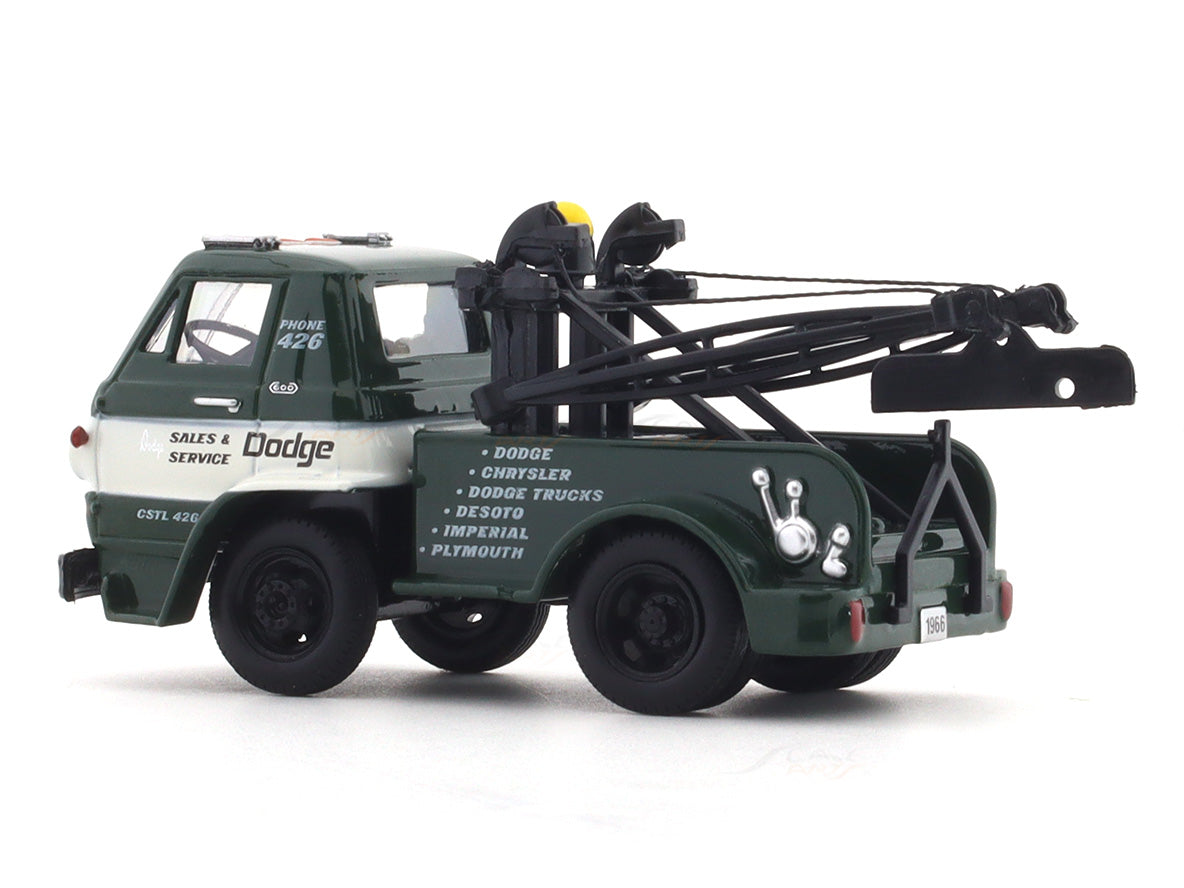 1966 Dodge L600 Tow Truck 1:64 M2 Machines licensed diecast scale model ...