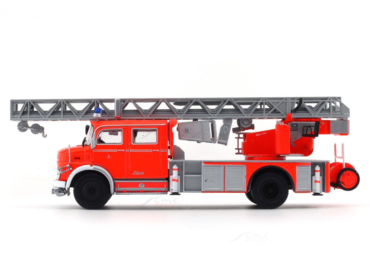 1966 Mercedes-Benz L1519 Fire Truck Germany 1:43 diecast scale model ...