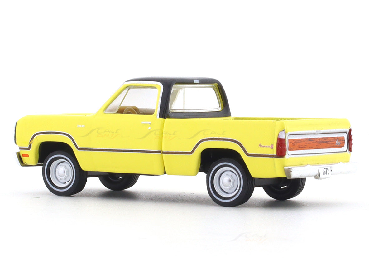1972 Dodge Adventure S E yellow 1:64 M2 Machines licensed diecast scale ...
