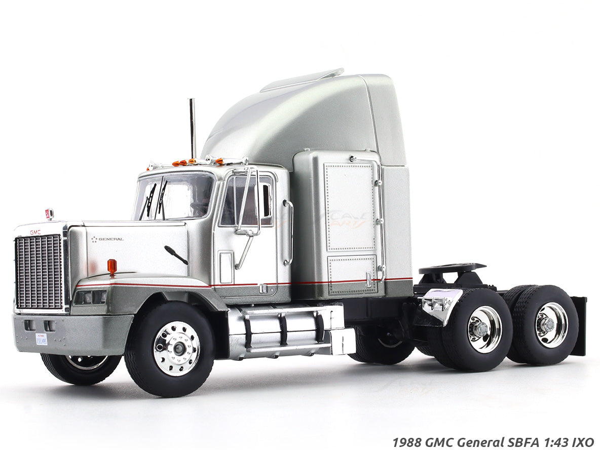 1988 GMC General SBFA silver 1:43 IXO diecast scale model truck ...