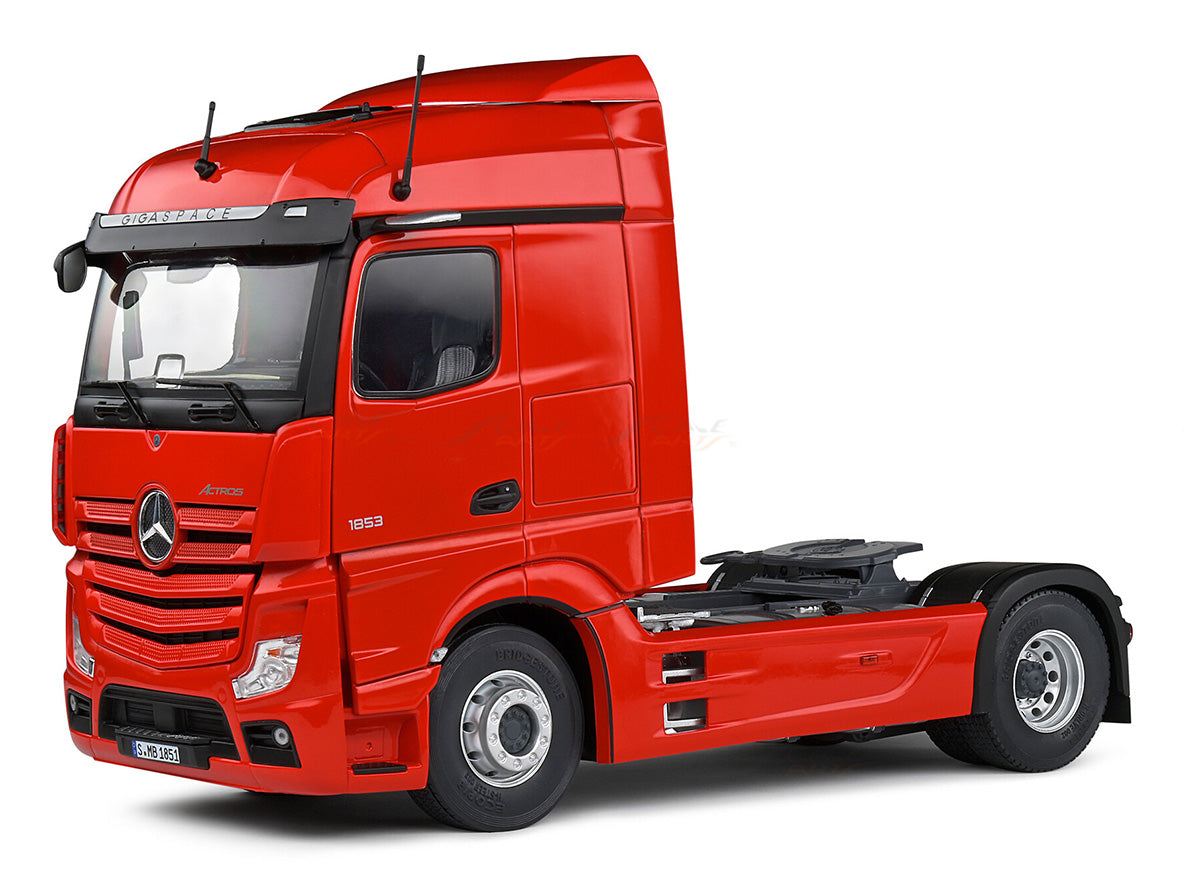 2019 Mercedes-Benz Actros Red 1:24 Solido licensed diecast scale model ...