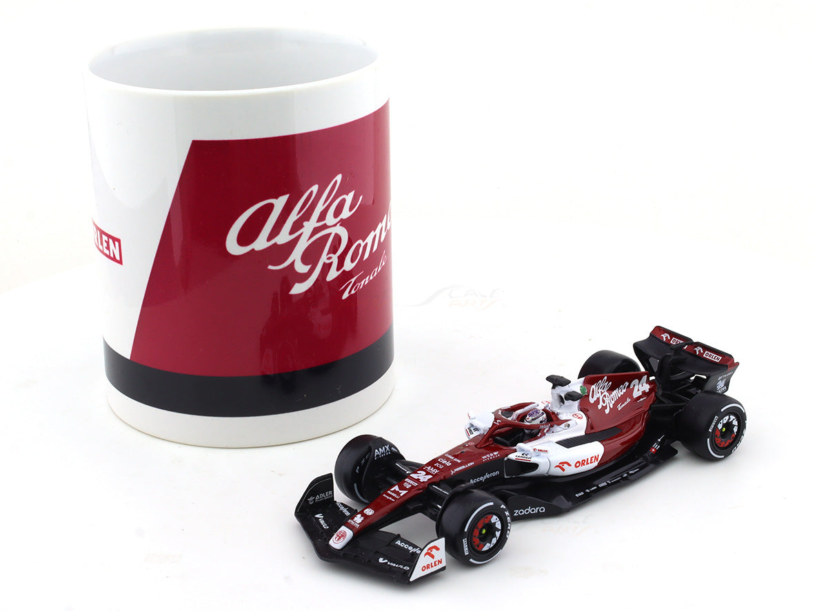 2022 Alfa Romeo C42 #24 Zhou Guanyu & Mug set 1:43 Bburago scale model ...
