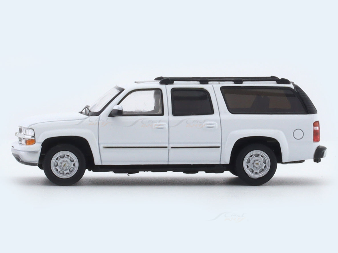 Chevrolet Suburban 1:64 MK Miniatures diecast scale model car | Scale ...