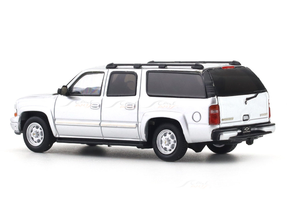 Chevrolet Suburban silver 1:64 MK Miniatures diecast scale model car ...