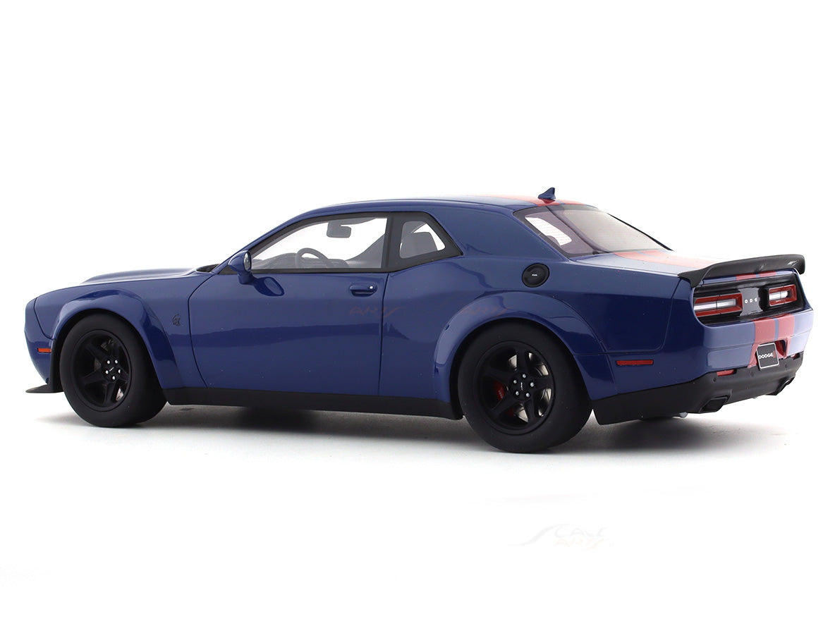 Dodge Challenger Super Stock 1:18 GT Spirit Scale Model collectible ...