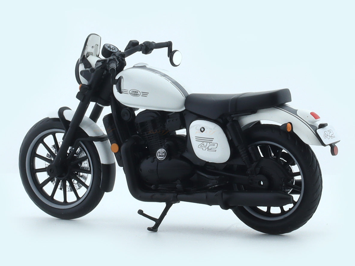 Jawa 42 White 1:18 Maisto licensed diecast scale model bike collectible ...