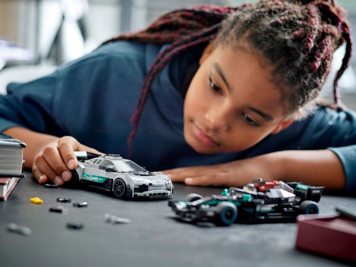 LEGO Mercedes-AMG F1 W12 E Performance & Mercedes-AMG Project One ...