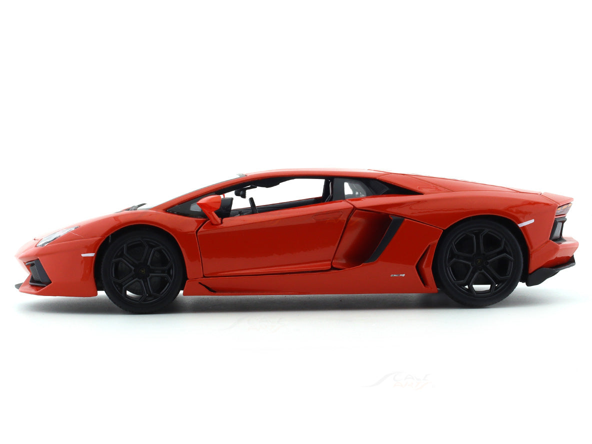 Lamborghini Aventador Lp700-4 1:18 Bburago licensed diecast scale model ...