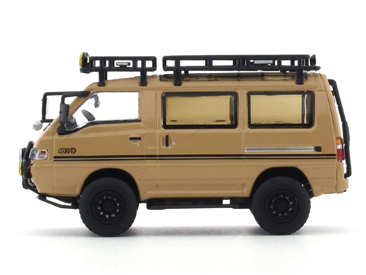 Mitsubishi Delica Star Wagon 4WD brown 1:64 Autobots Model diecast ...