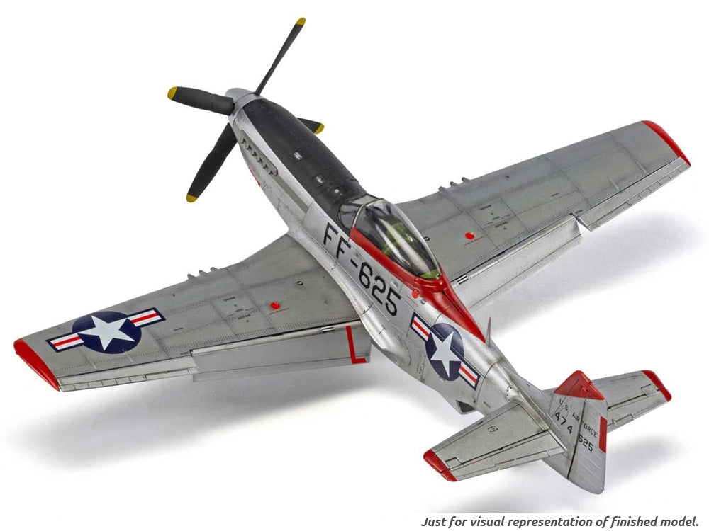 North American F-51D Mustang 1:72 Airfix plastic model kit fighter jet ...