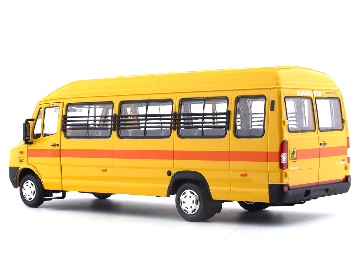 Force / Tempo Traveller School bus 1:24 Dealer Edition diecast Scale ...
