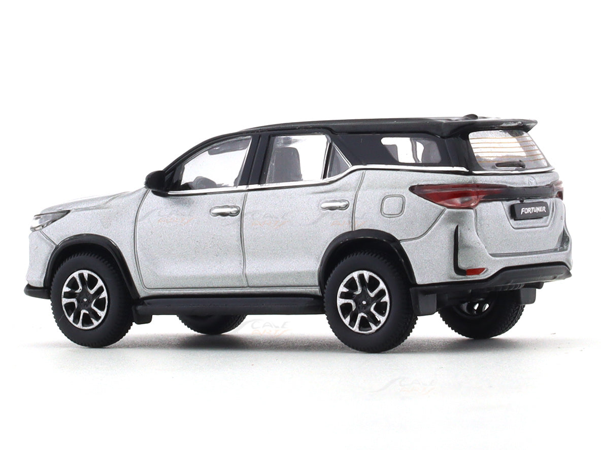 Toyota Fortuner Legender Silver 1:64 Para64 licensed diecast scale ...