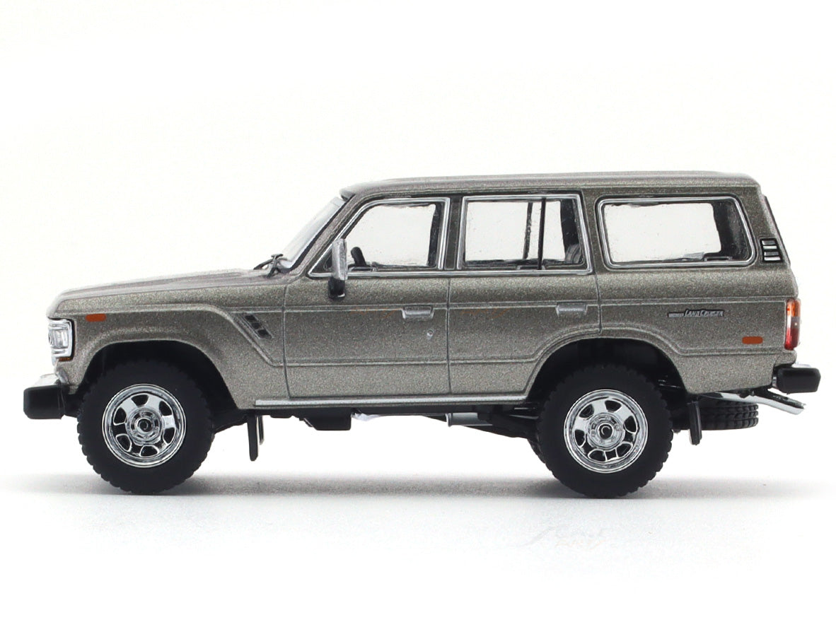 Toyota Land Cruiser LC60 grey 1:64 GCD diecast scale model car | Scale ...