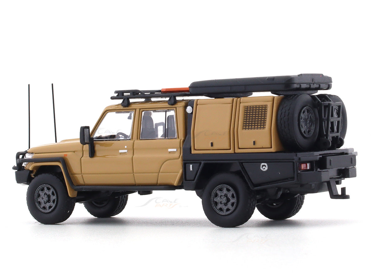 Toyota Land Cruiser LC79 Double Cab Pickup brown 1:64 Autobots Model ...