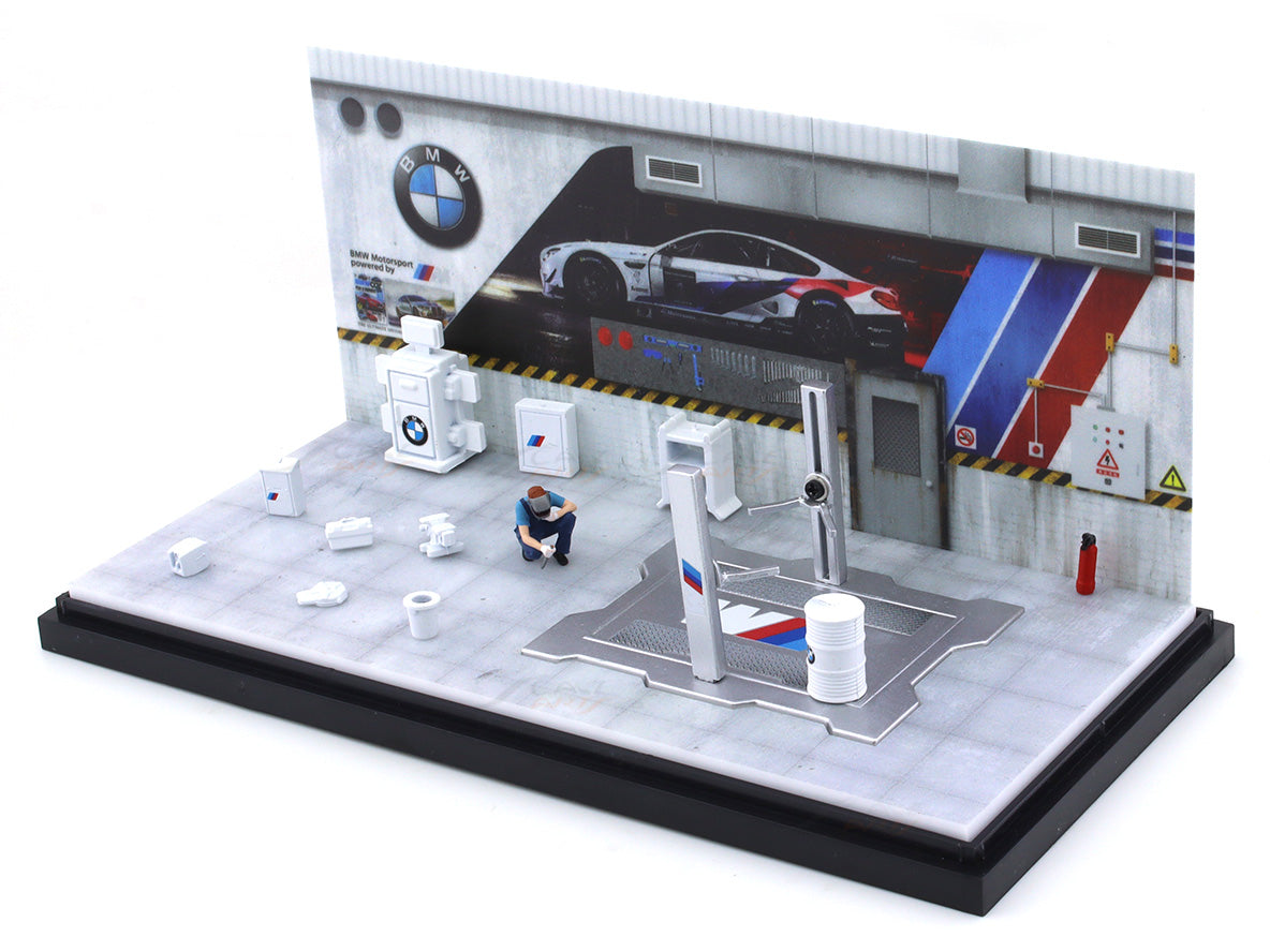 BMW Garage Diorama set 1:64 More Art scale model diorama | Scale Arts India