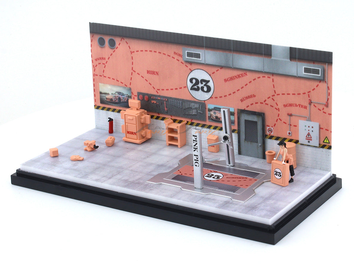 Pinkpig Garage Diorama set 1:64 Moreart scale model diorama | Scale ...