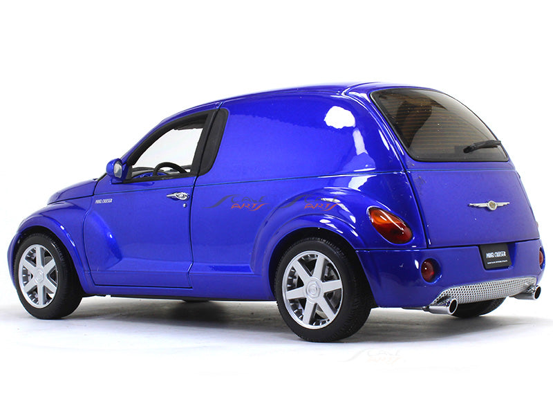 2001 Chrysler Panel Cruiser 1:18 AUTOart diecast Scale Model car ...