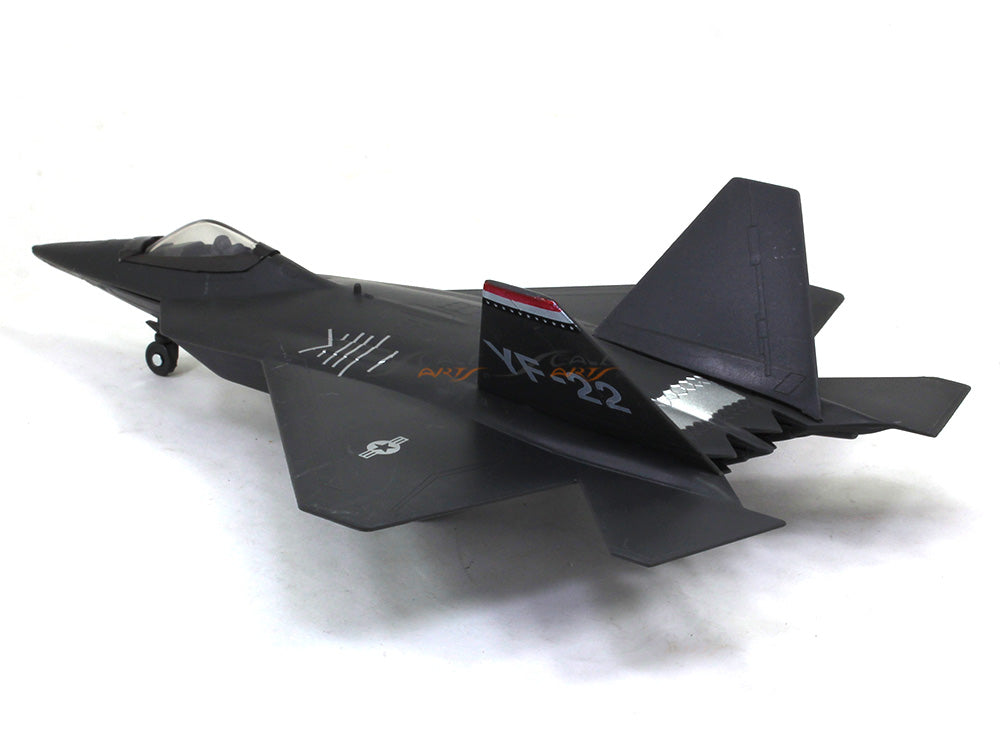 F-22 Raptor 1:72 NewRay Plastic fighet jet model | Scale Arts India