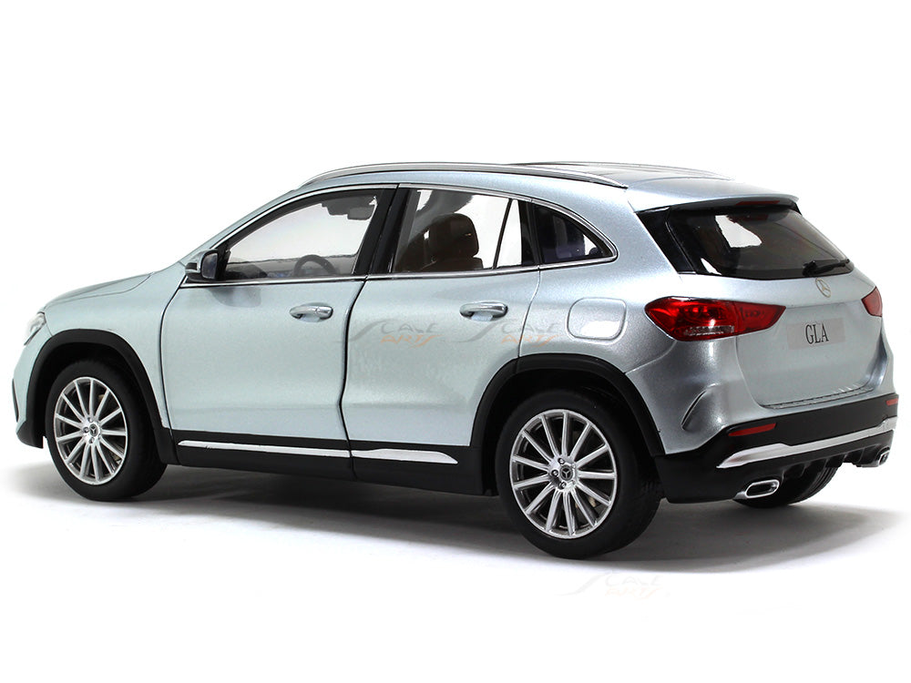 Mercedes-Benz GLA Class H247 1:18 Z Models diecast Scale Model car ...