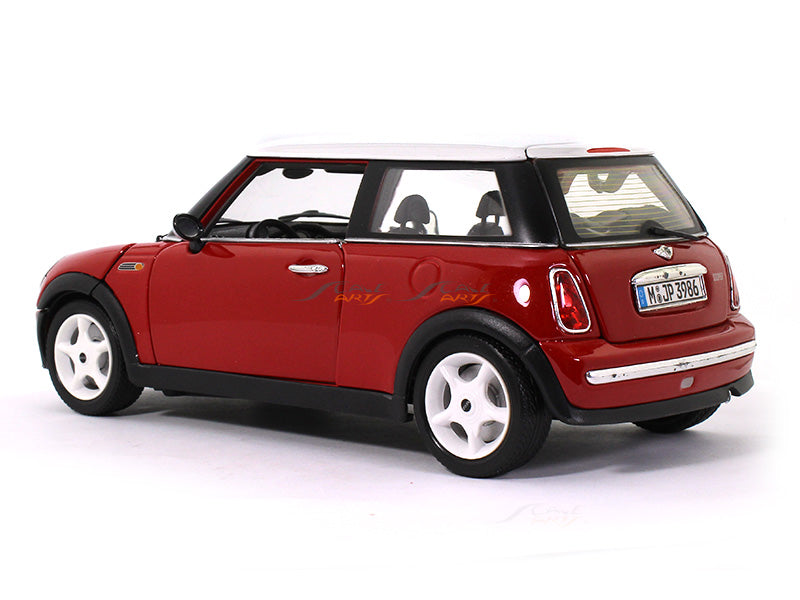 Mini Cooper 1:18 Bburago diecast scale model car | Scale Arts India