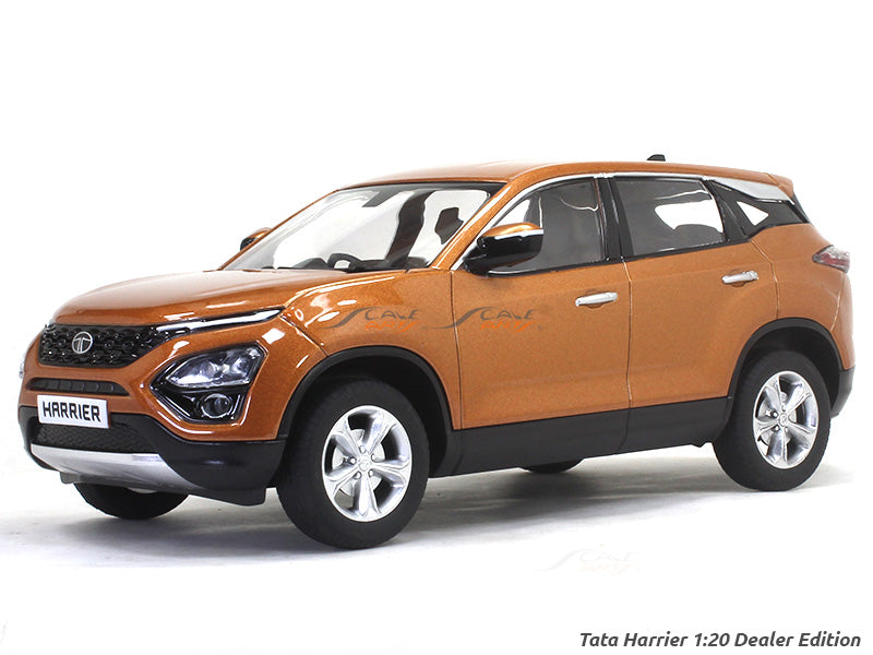 Tata Harrier 1:20 Dealer Edition diecast scale model car | Scale Arts India